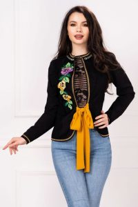 Jachete dama elegante ieftine 22 - Un Butic!